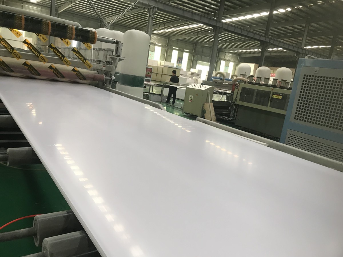 RHINO PVC – Days & Towers LLC – Eternos Cuarzo representante exclusivo ...